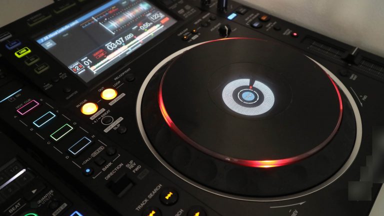 Pioneer Pro DJ link: the ULTIMATE guide – DeeJay Plaza